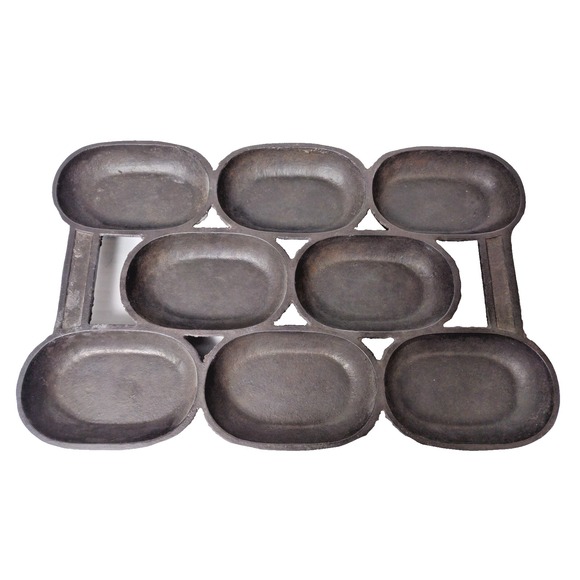 Kitchen | Antique Cast Iron Oval Gem Pan 5 Open Frame Off Grid Restored ...